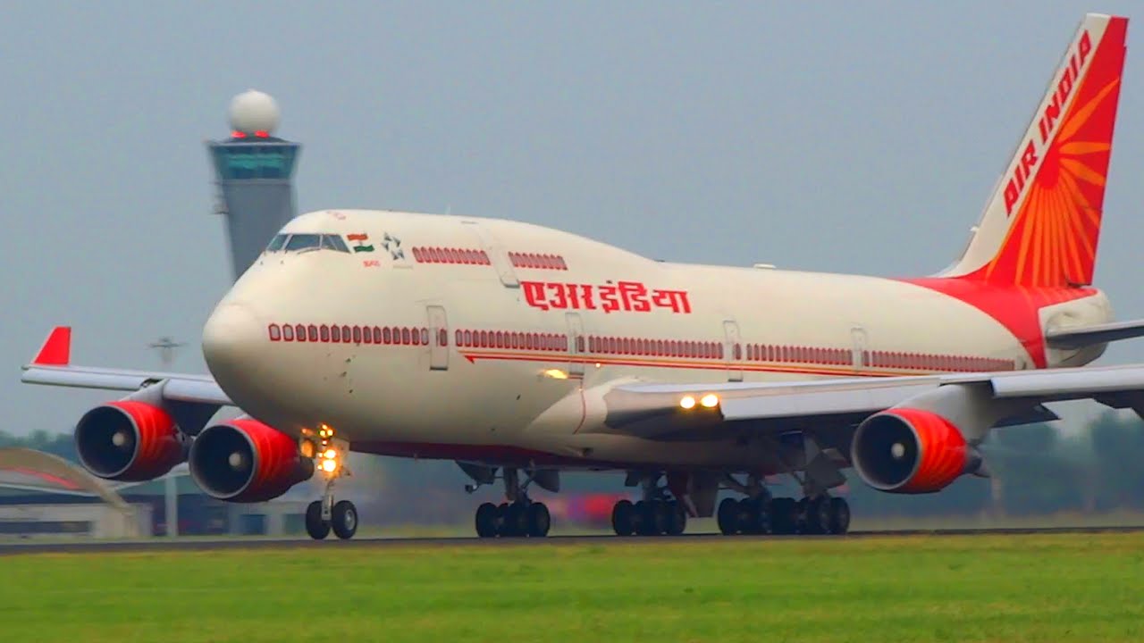 The ICONIC Boeing 747 | Queen Of The Skies Engine POWER! Listen To ...