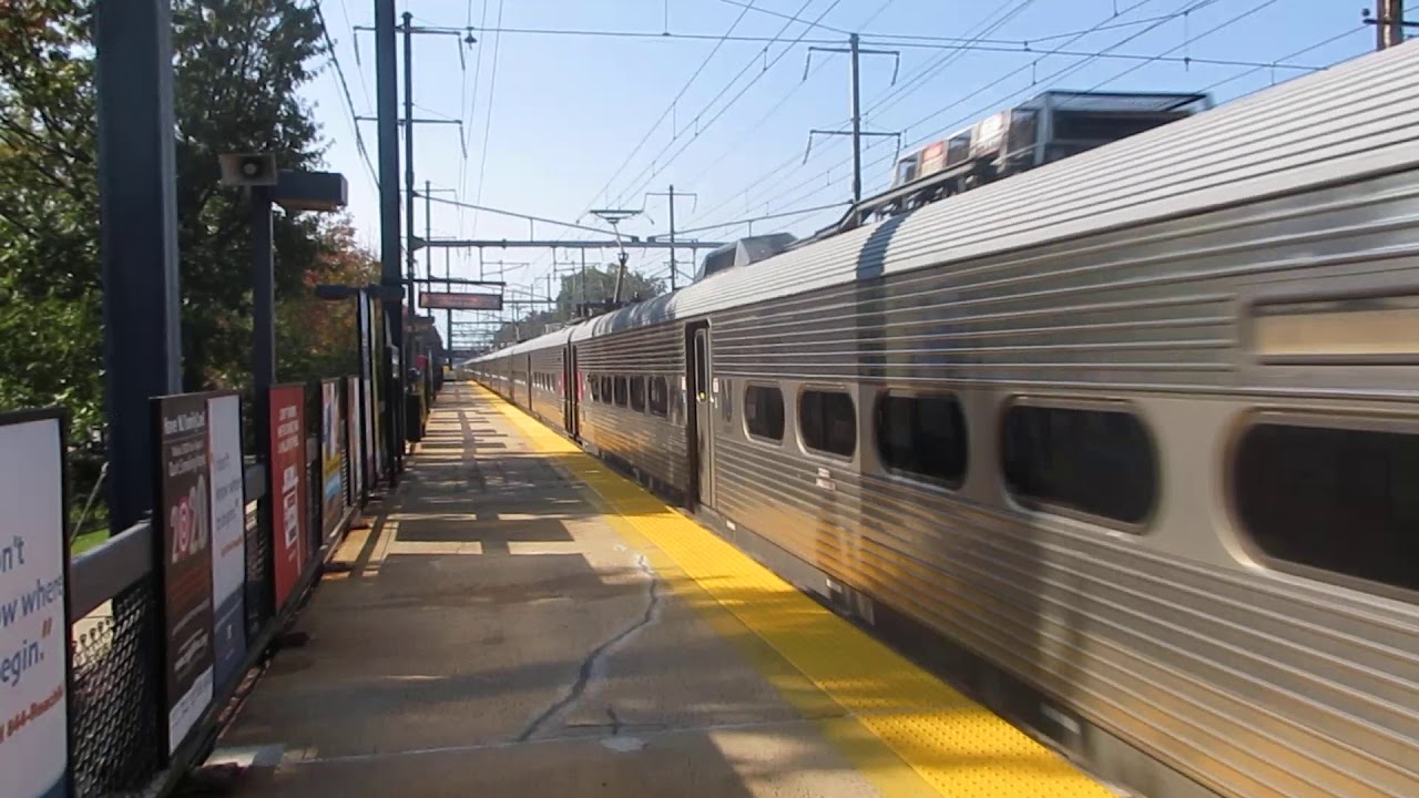 NJ Transit NEC Train #7828 arriving at Princeton Junction - YouTube