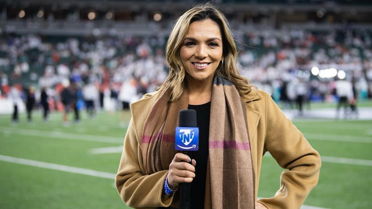 RAIDERS FOOTBALL with Las Vegas Raiders Spanish radio analyst Mayra ...