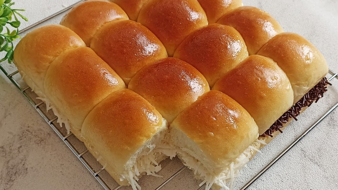 RESEP ROTI JADUL MESES KEJU ALA PENGUSAHA ROTI COCOK UNTUK PEMULA - YouTube