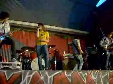 so much for sweet talk at frat party in njit - YouTube