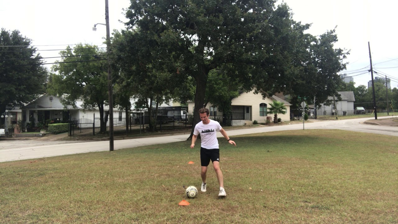 Figure 8 Dribbling - Technical Soccer Drills - YouTube