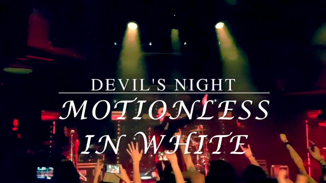 Motionless In White devil's night trabendo Paris 30/01/18 - YouTube