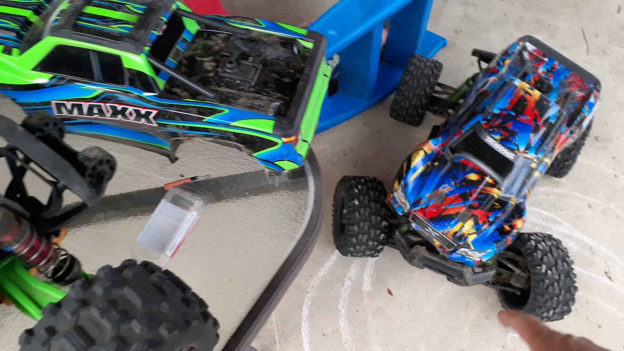 Maxx 4s with Kaiju ESC and Tires - YouTube