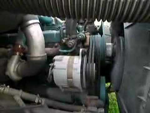 DT466 running - YouTube