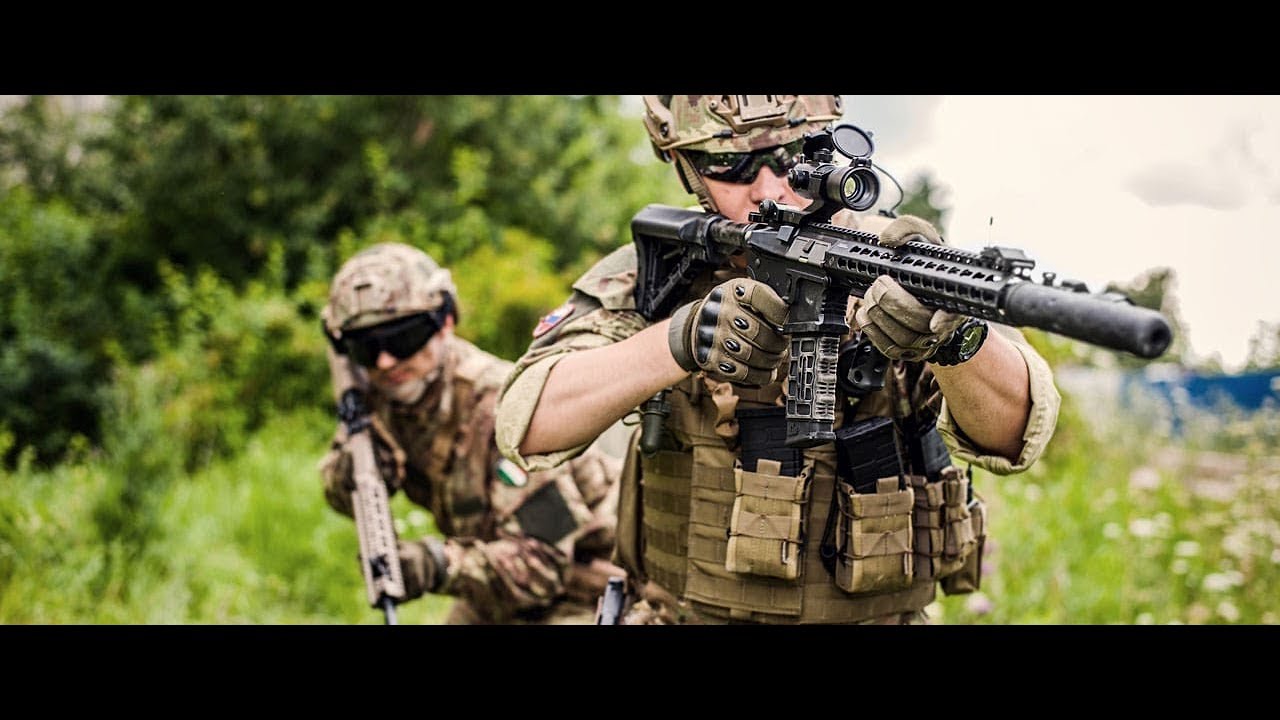 Partie de reprise sur le terrain de Mondial Airsoft - YouTube