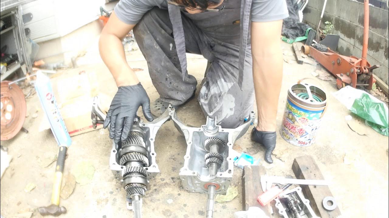 ジムニー SJ30 5速化 ミッション組み立て - YouTube