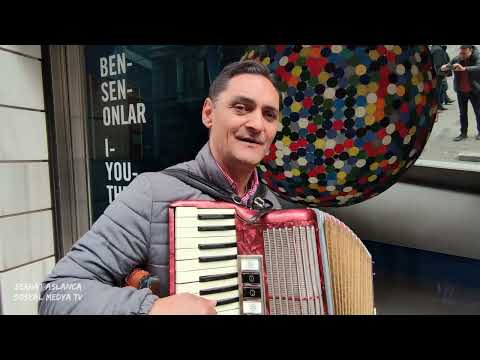 Rumen Florin Akordiyon Sokak Müzisyeni - Taksim Onun Ekmek Kapısı...