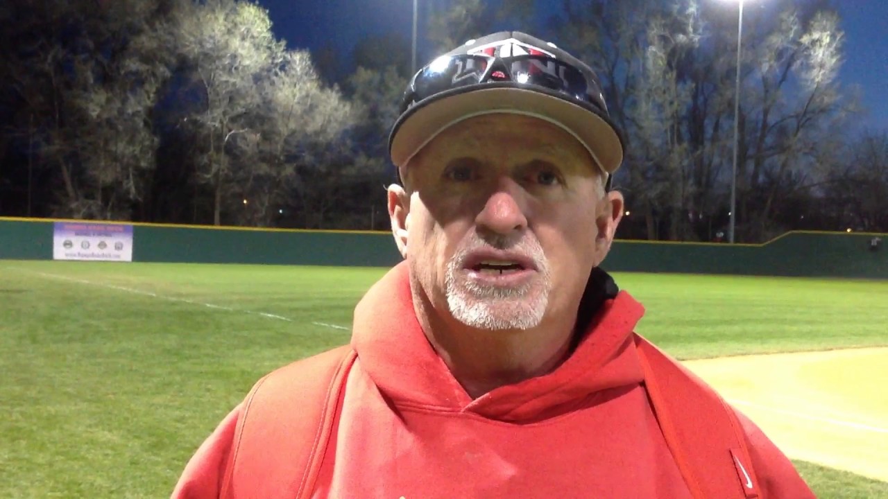 Crusader baseball sweep Western Oregon in doubleheader - YouTube