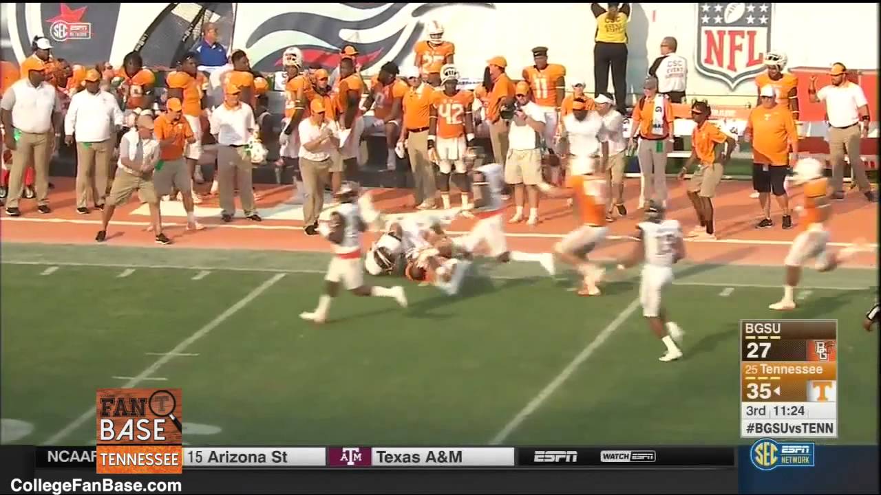 Tennessee's Evan Berry Hesitates Then Takes The Kickoff 67 Yards (HD ...