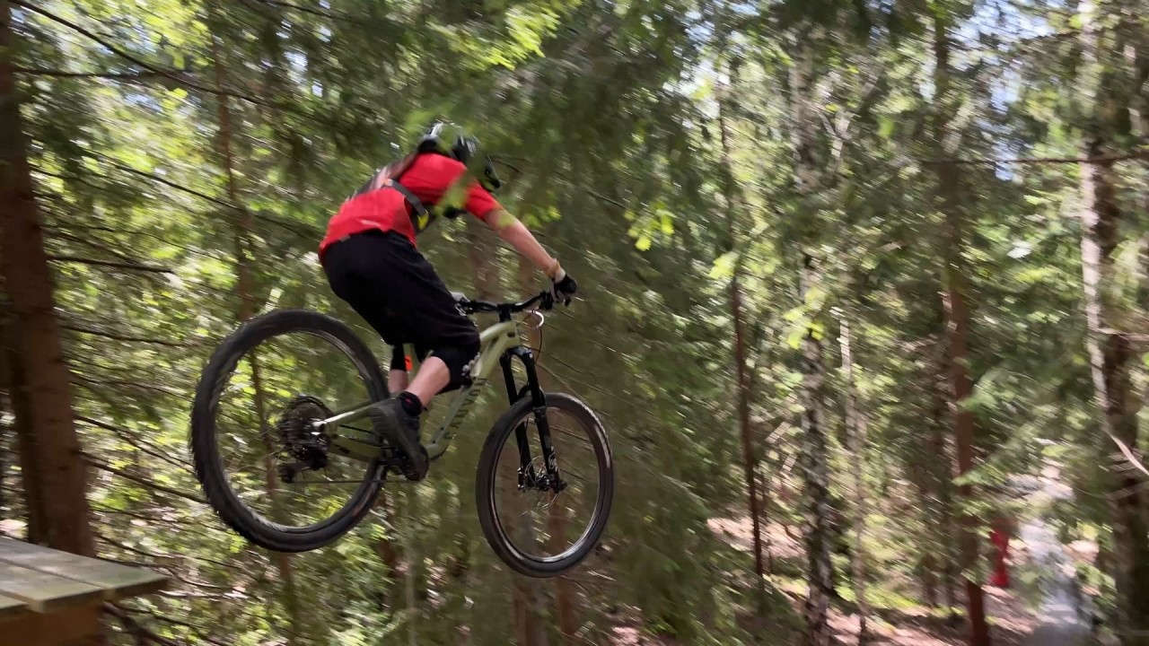 Drammen Bike park (Day 1/4) | Riders Unite - YouTube