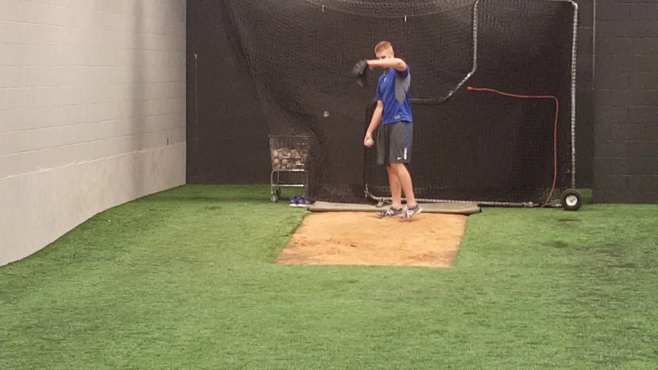 Carter Hope bullpen 2 15 17 - YouTube