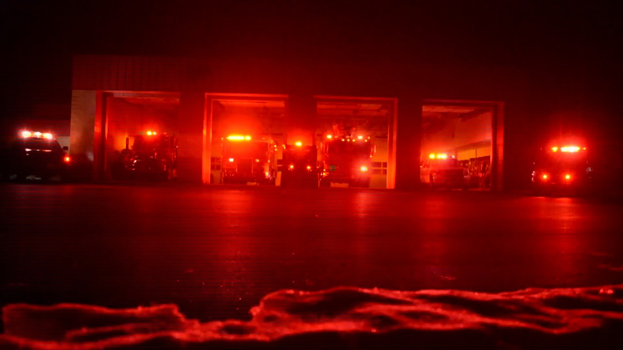 Fire Department Holiday Light Show - YouTube