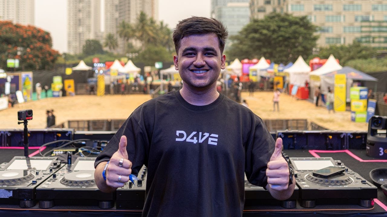 D4VE - Opening Set for AFROJACK I Sunburn - Bengaluru - YouTube