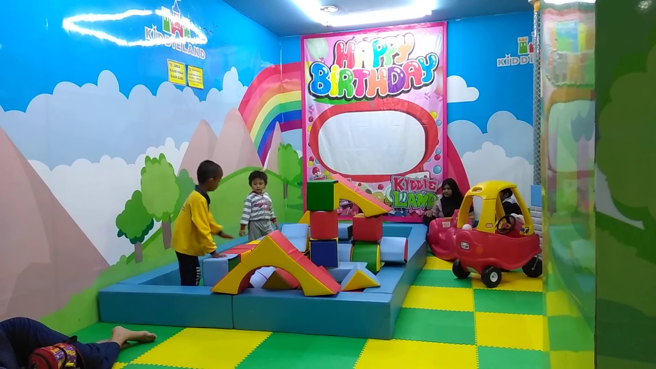Playground ramayana btm bogor - YouTube