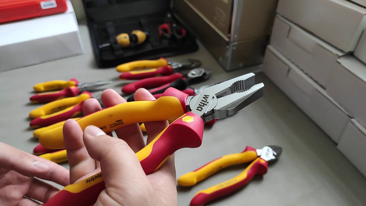 Wiha 26708 - YouTube