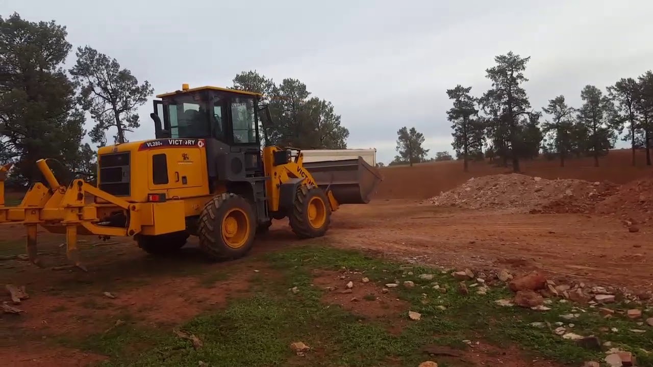 Victory VL280 Loading - YouTube