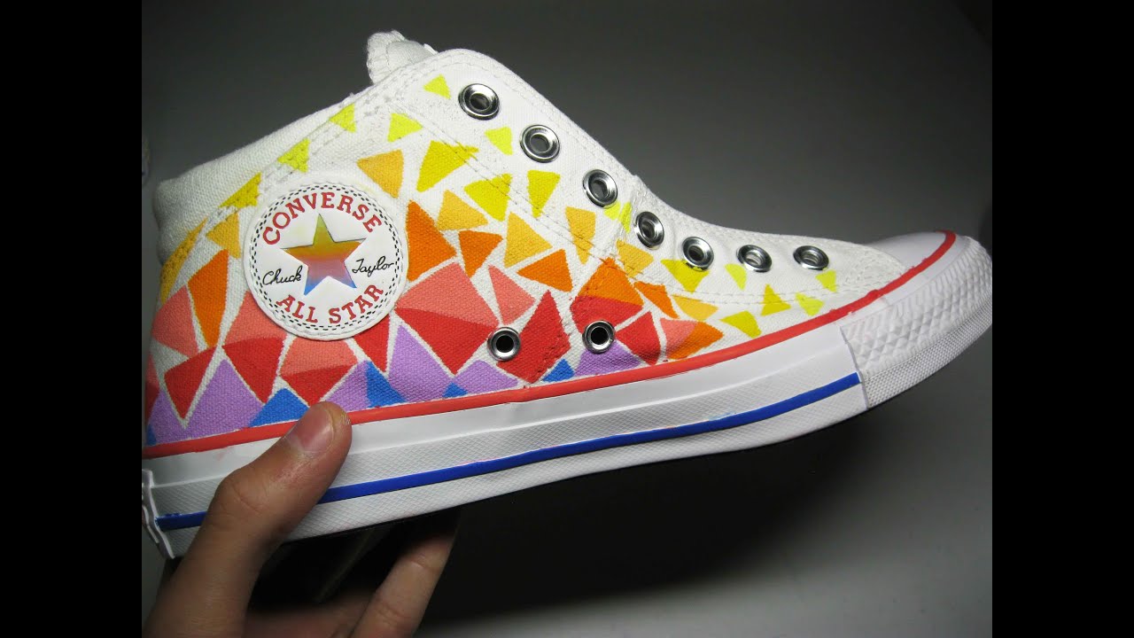 Customizing a pair of CONVERSE!!🖌👟(VERY PLEASING) - YouTube