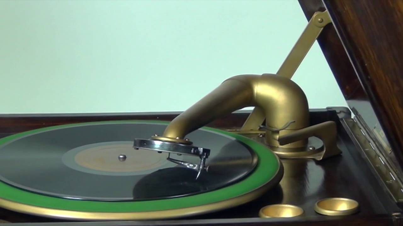 Cliftophone Table ~Model - YouTube