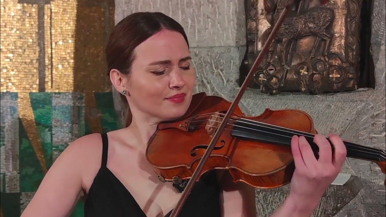 AVE MARIA violin and piano /Ave Maria Schubert / Ave Maria Caccini / Ave Maria Gounod ...