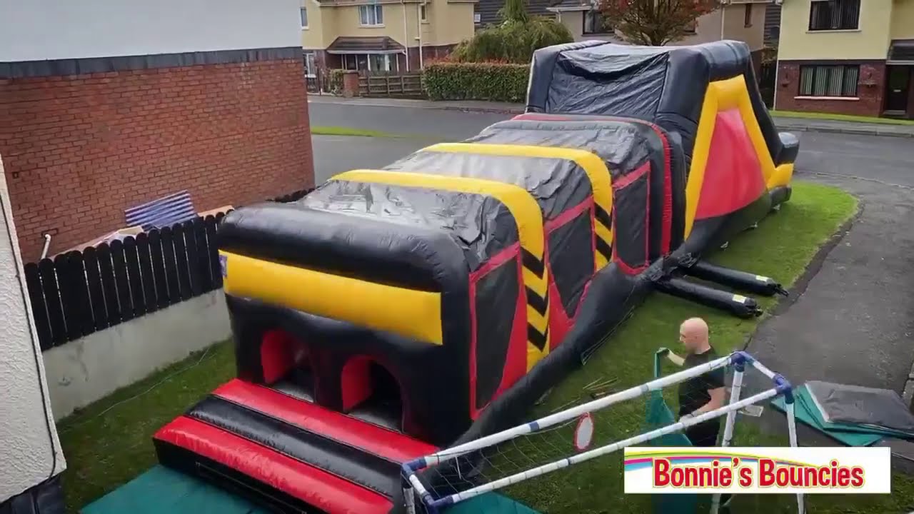Bonnies Bouncies Obstacle Course - YouTube