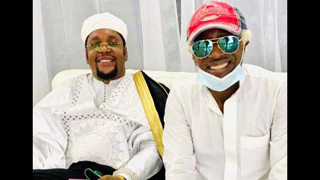 Cheikh Omar KANE a introduit ALPHA BLONDY a la confrérie Tidiane - YouTube