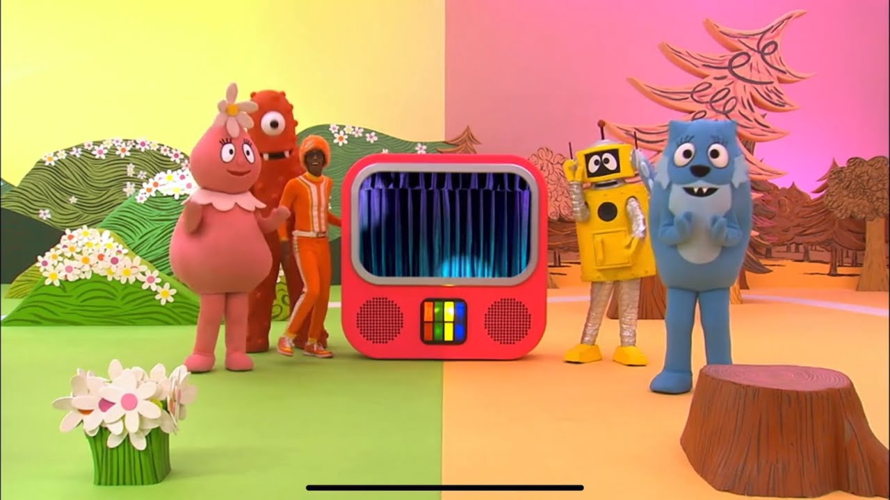 Yo gabba gabba Super music friends show sone things are big some things ...