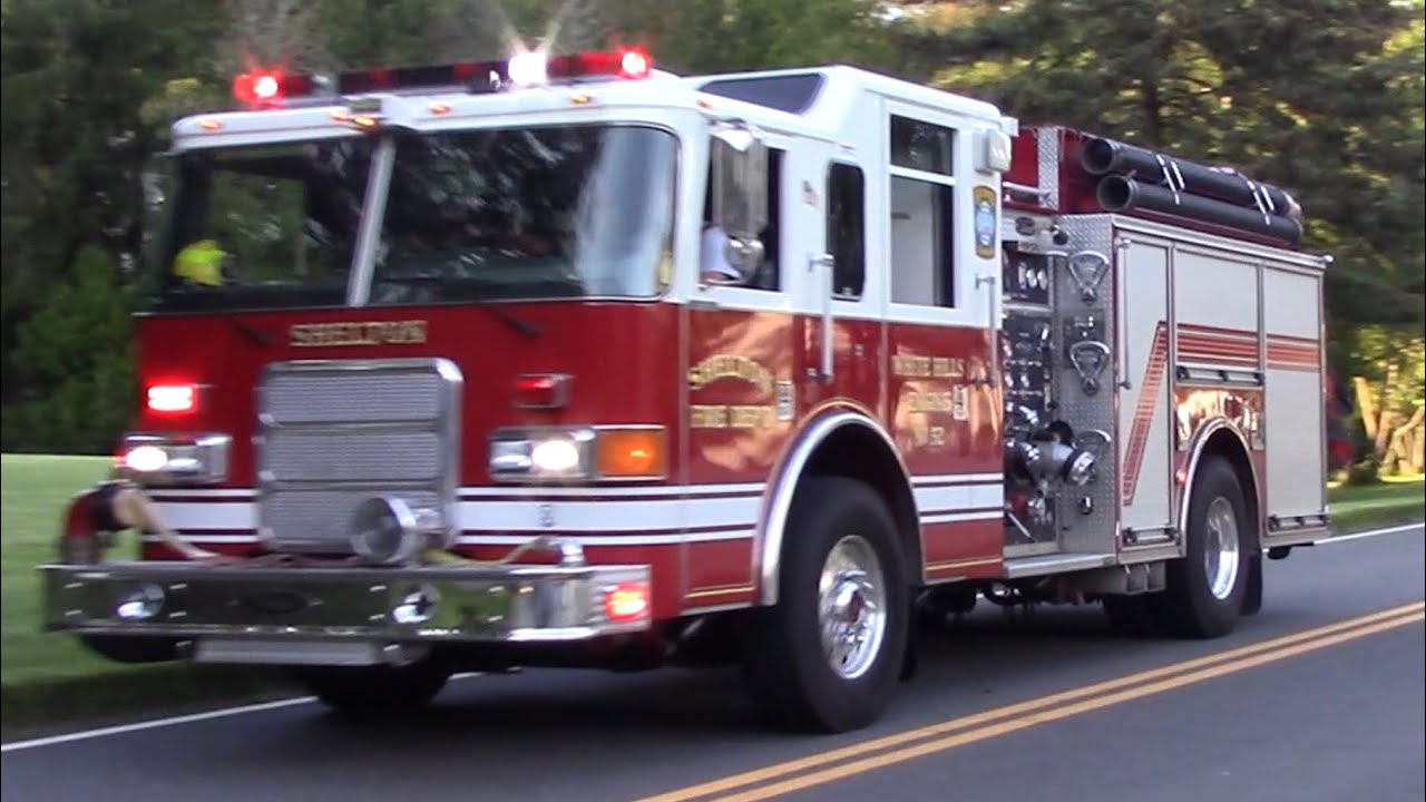 Shelton Fire Department Engine 52 Responding - YouTube