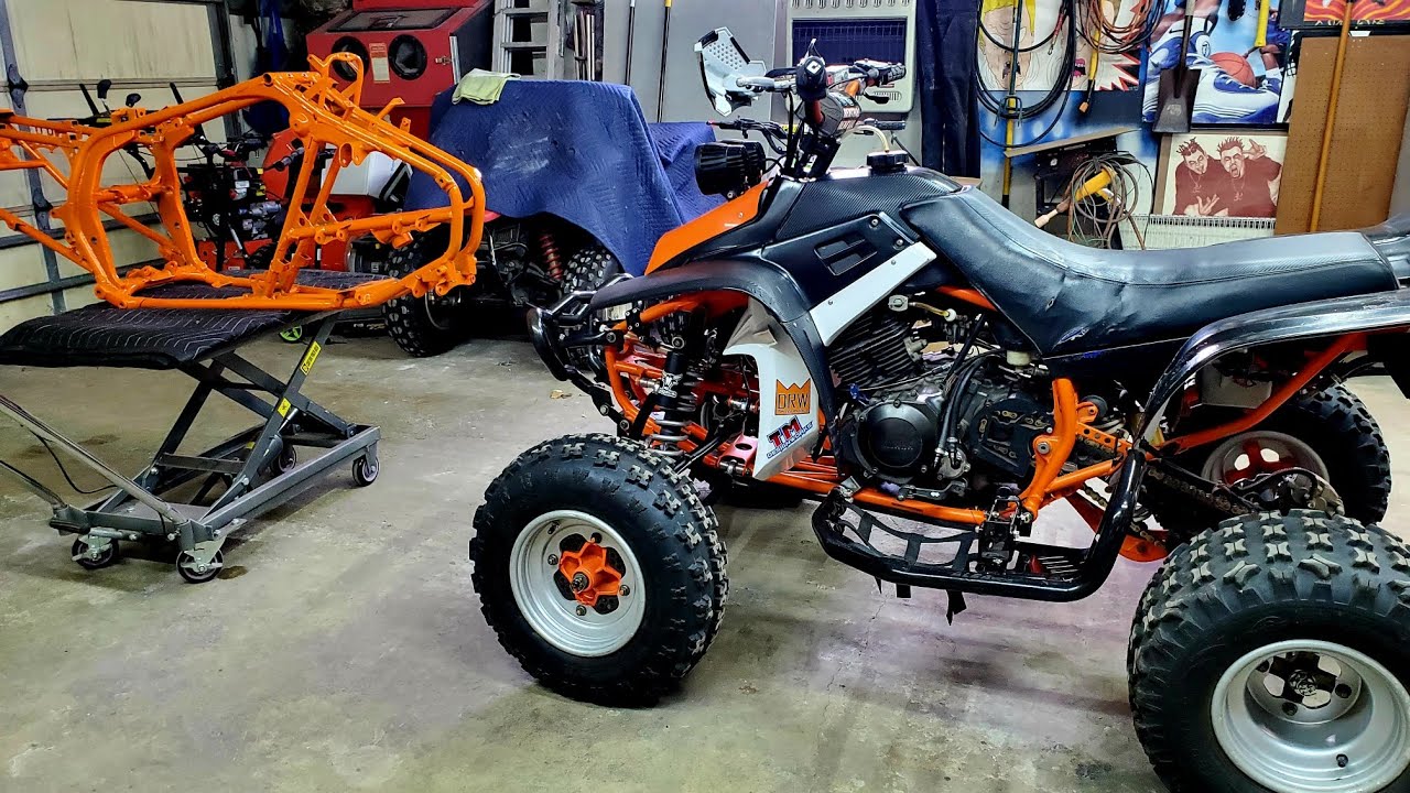 Full walk around 2000 Yamaha Warrior long travel trail build - YouTube