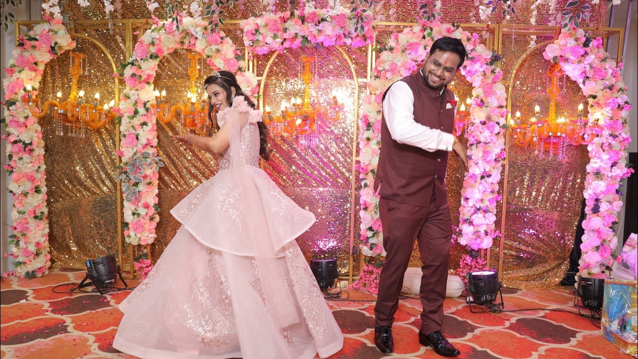Mix Bride-groom dance performance at 💍ceremony #jaanukishinky - YouTube