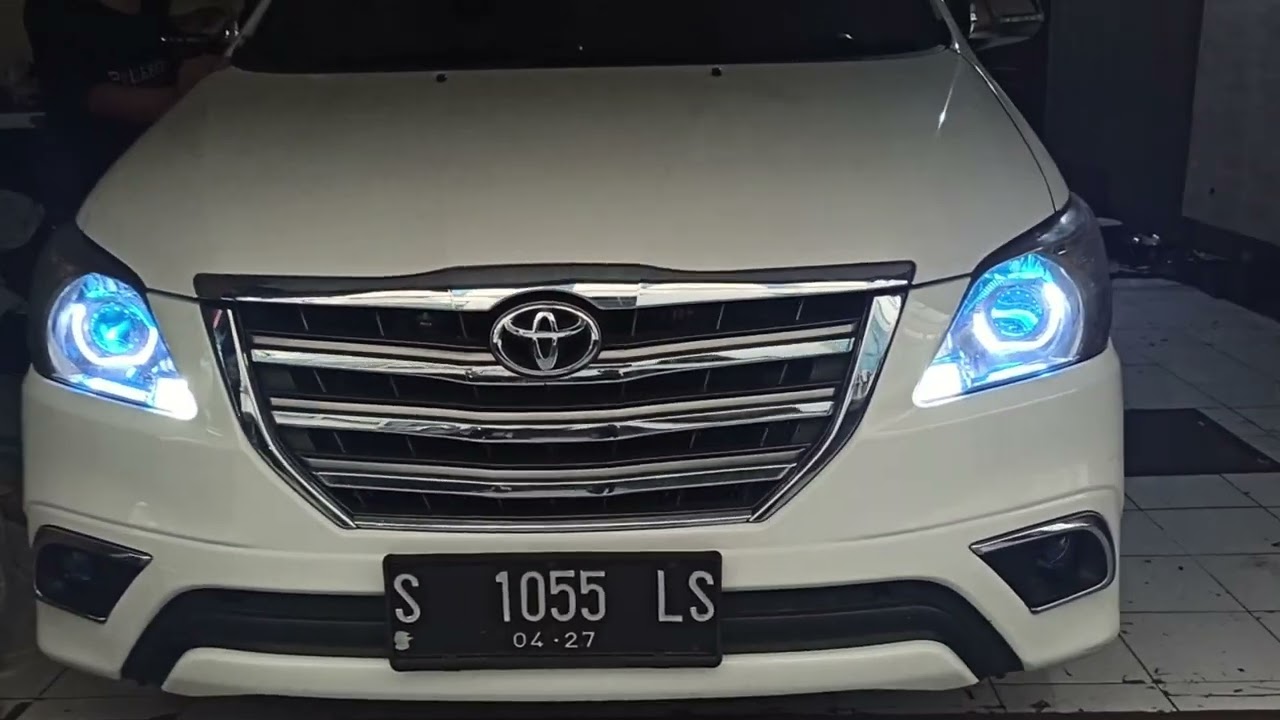 Upgrade Grand Innova : Projie BiLED Headlamp 3 inch - YouTube