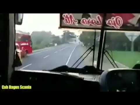 Story mentahan bus sugeng rahayu ngeblong parah