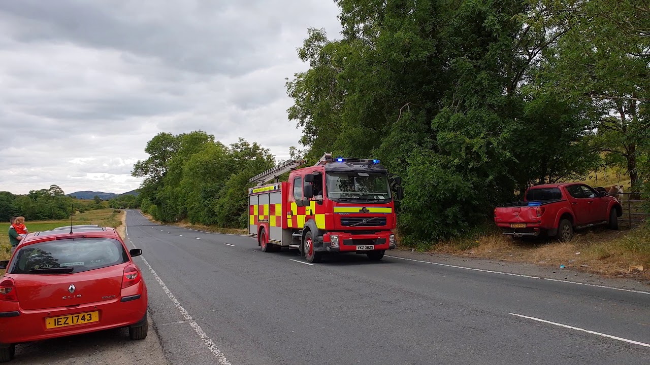 NIFRS / S3502 / VKZ 3829 / Volvo FLL / Water Rescue Tender / Responding ...