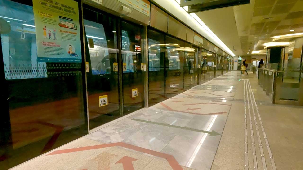 Singapore MRT ride from Marina Bay to Bayfront train station 1 of 2 ...