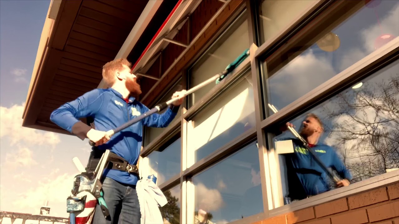 Window Cleaning/ Washing tips and tricks, how to wash windows ...
