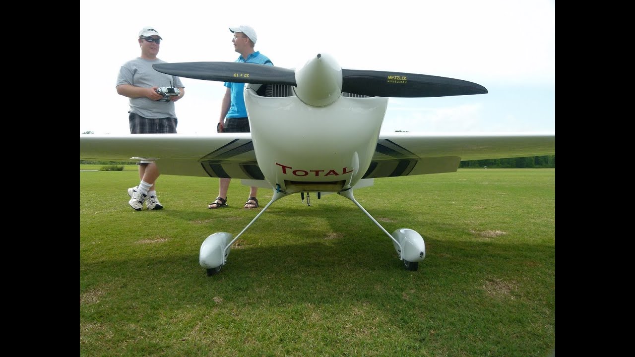 Joe Smith Flight testing a Custom Carden Edge 540 VW - YouTube