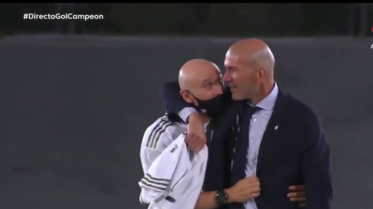 Zinedin Zidane emotional moment after winning laliga title #laliga # ...