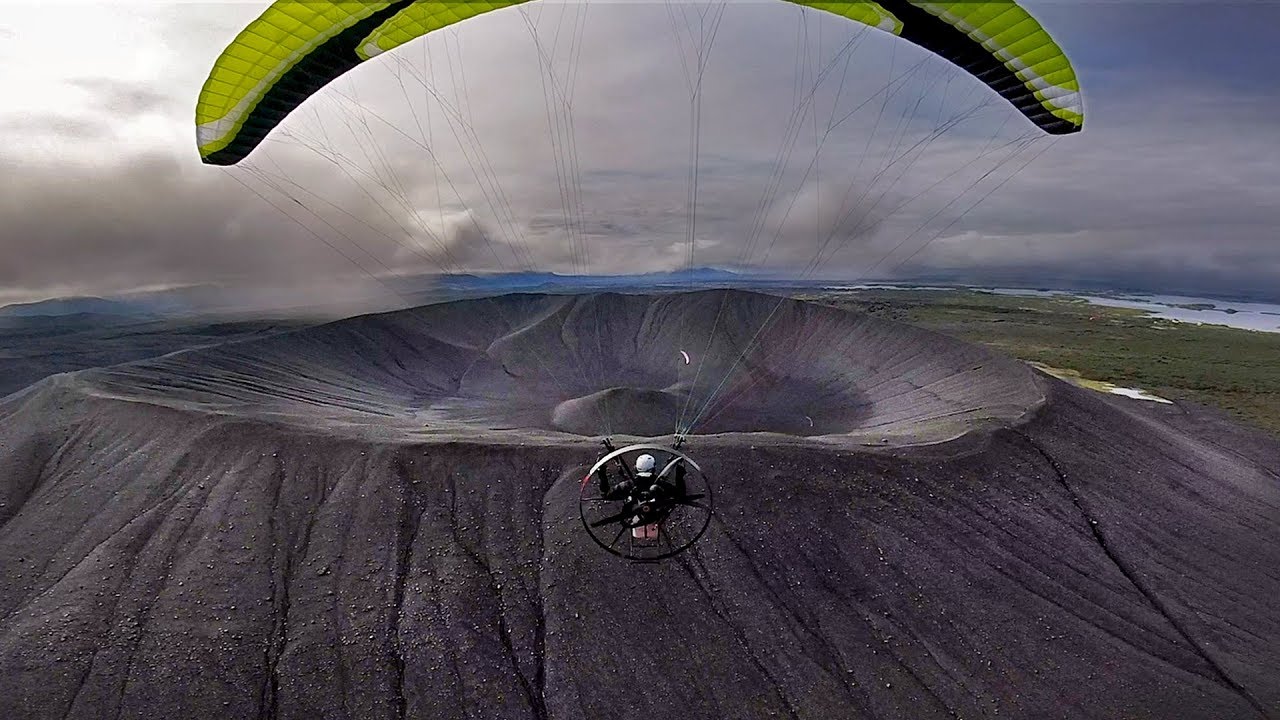 Flying INSIDE a volcanic crater!!! - YouTube