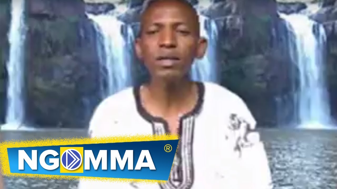 Martin Mulwa (Mananja Boys) - Wendo Wa Mami - YouTube