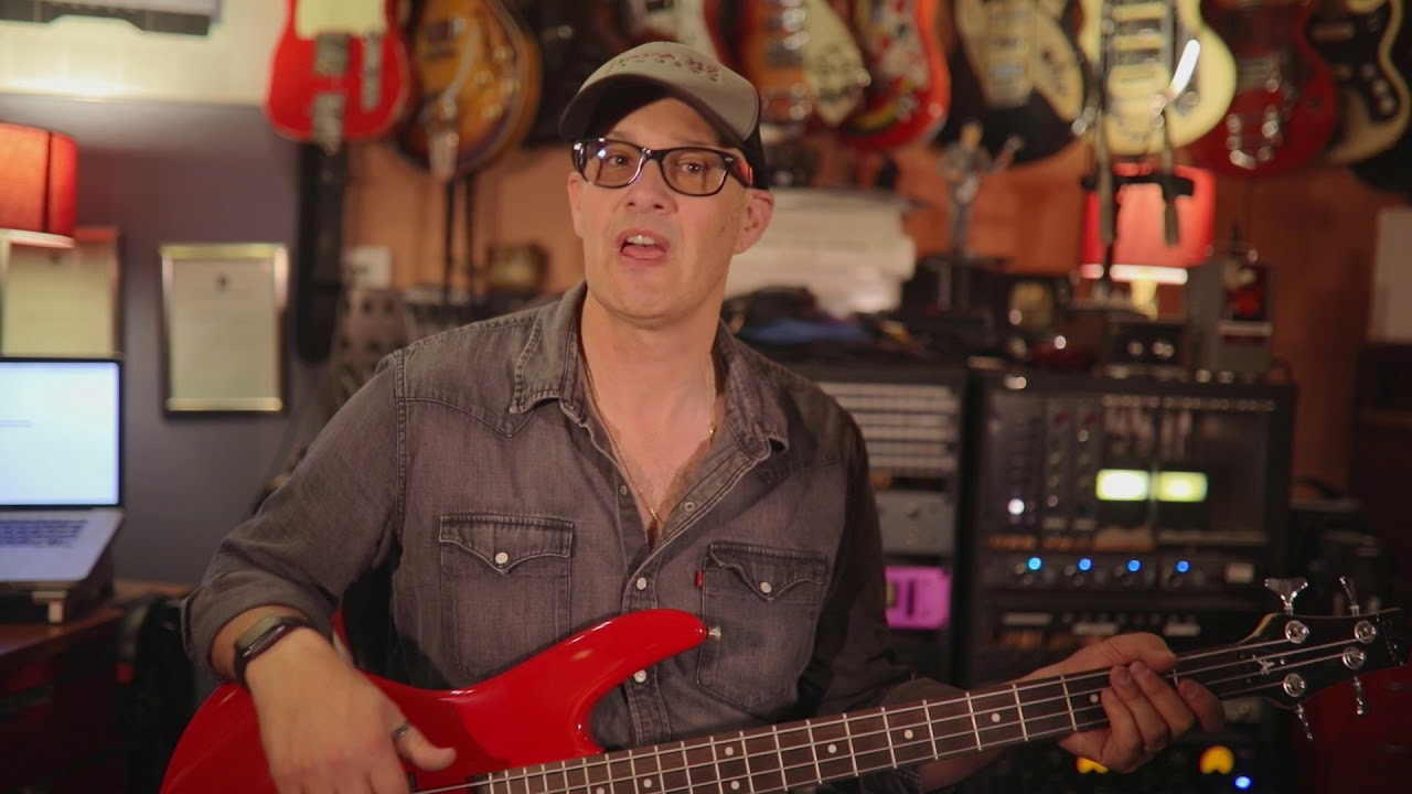Artist AG105 Active Electric Bass Guitar Demo - YouTube
