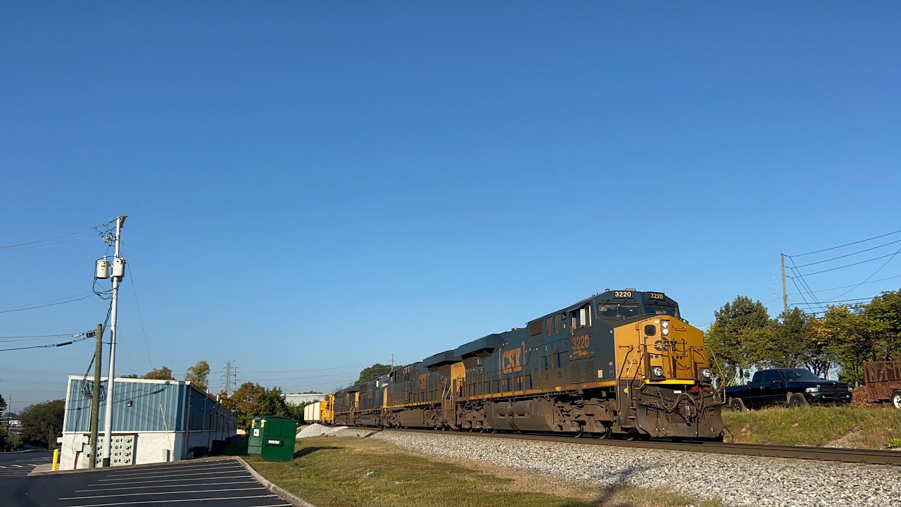 CSX ES44AH 3220 w/ Vintage Rock Cars Leads Combo Herzog W084-21 on 9/30 ...
