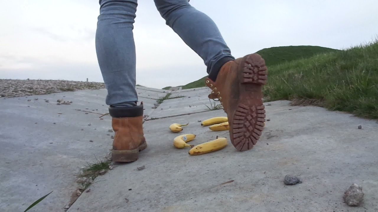 Timberland Boots food stomp, trample bananas - YouTube