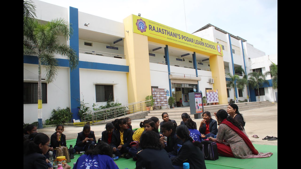 Discipline During Tiffin Break...#Rpls# Podar learn School Parli v ...