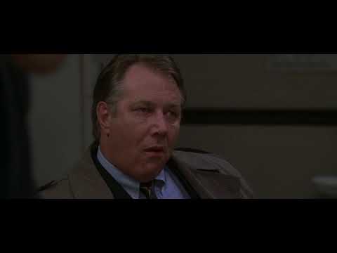 The Negotiator 1998 Danny finds his partner shot in his car scene