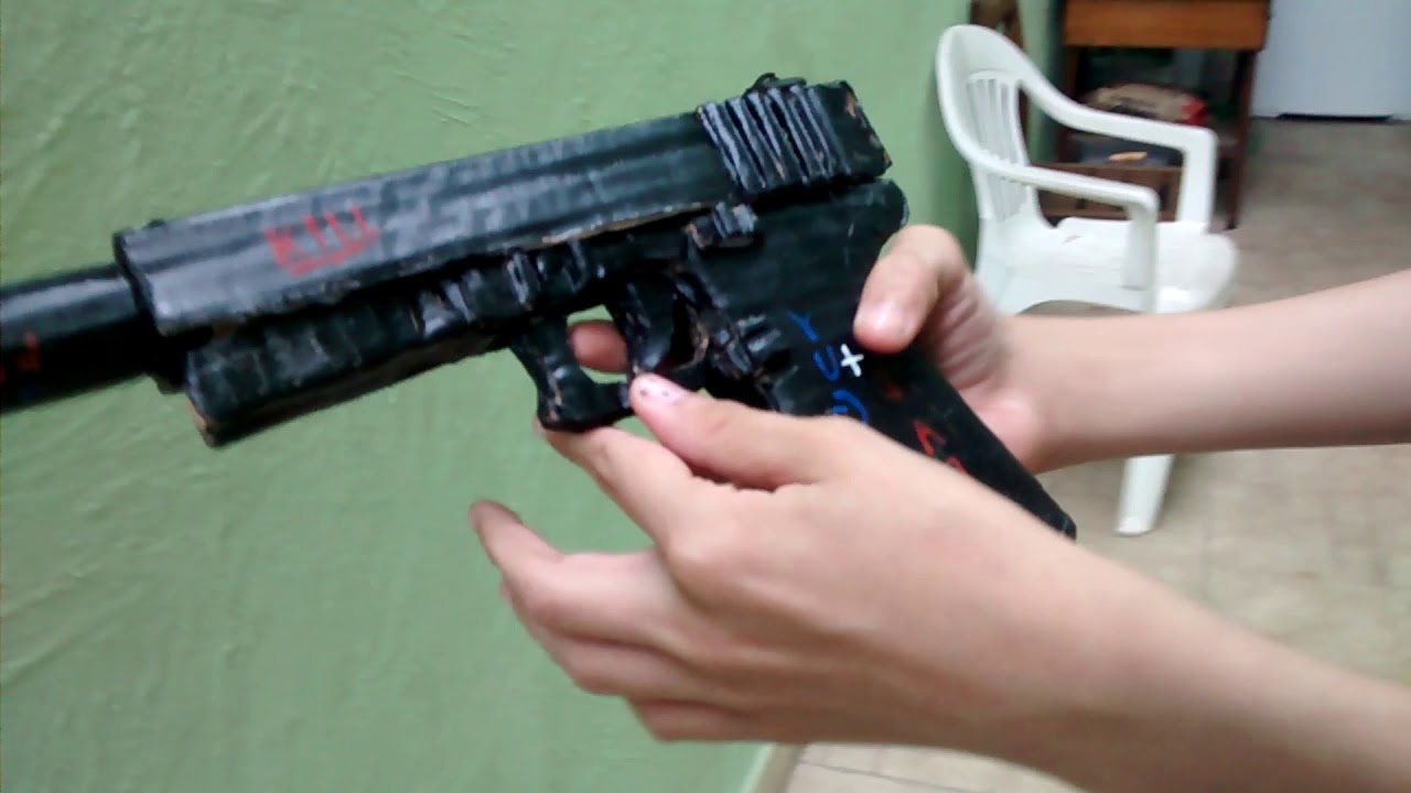 CARDBOARD GLOCK 17 WITH BLOWBACK / glock 18 de papelão funcional - YouTube