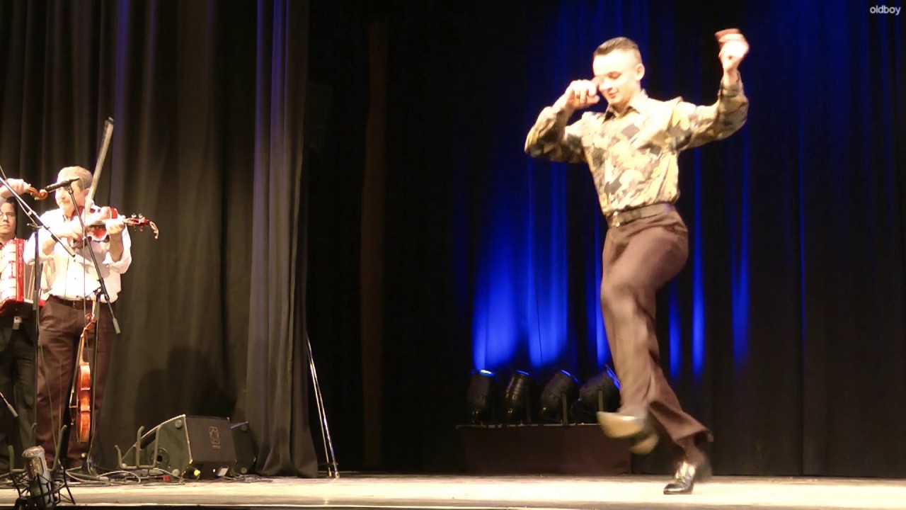 Németh Antal - Szászcsávási cigány táncok - YouTube