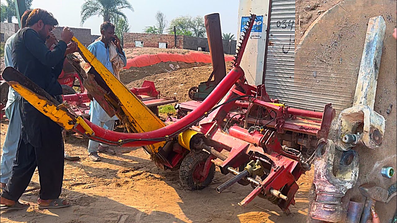 Amazing Process of Making Silage Machine men pto Cross shoft in local ...