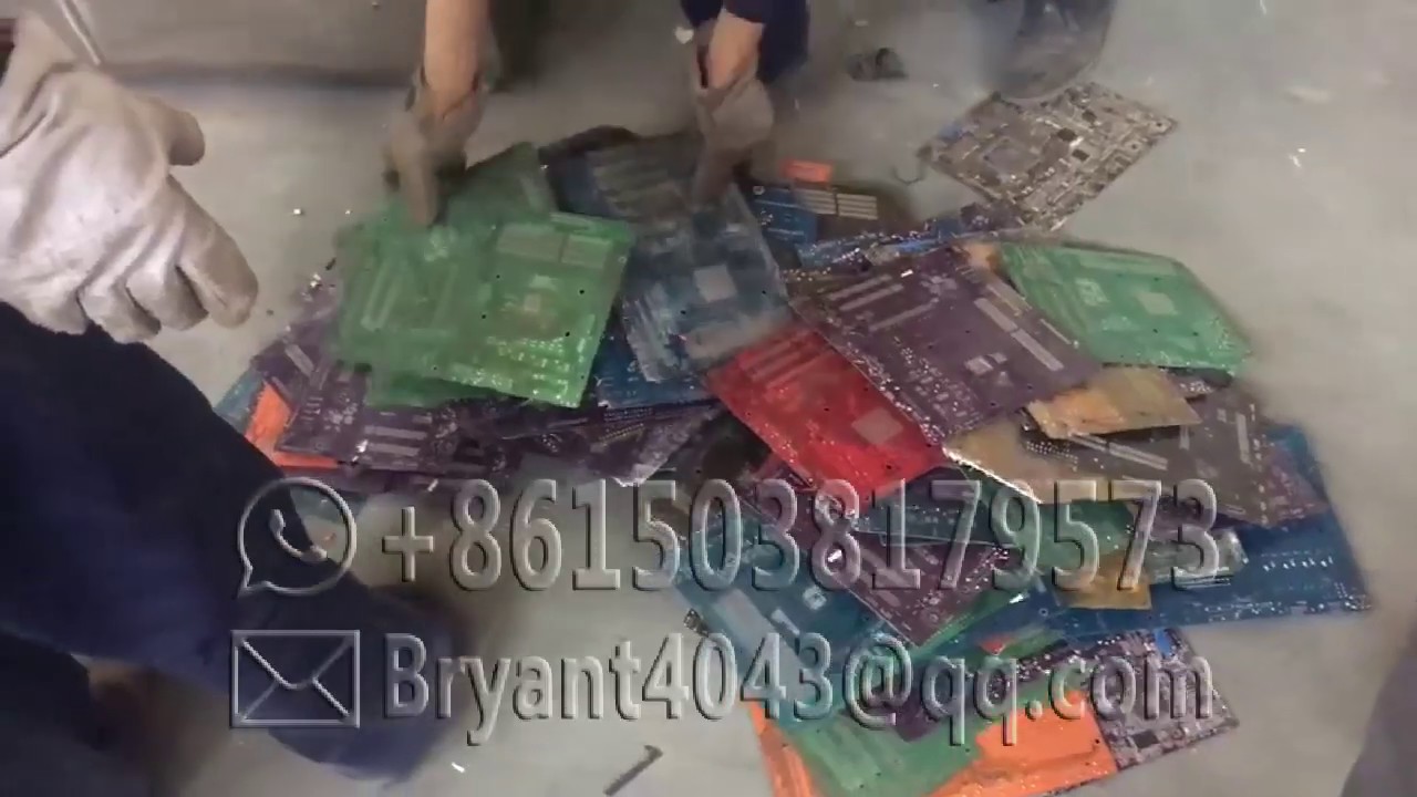 computer motherboards shredder , e waste shredder - YouTube