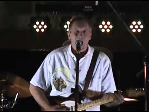 Terry Gillespie and Heavens Radio performing Voodoo Music / Chaudiere ...