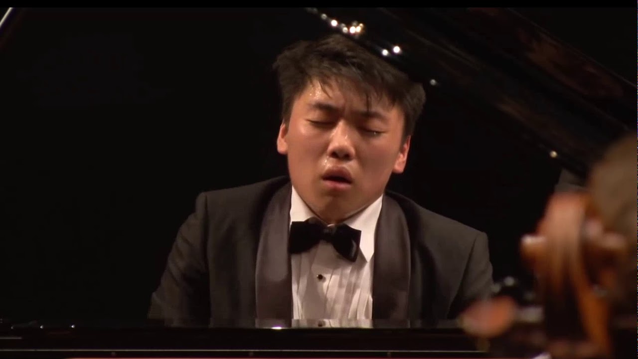 George Li plays Saint Saëns Piano Concerto No 2 - YouTube